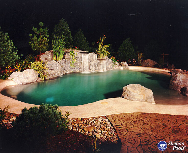 Custom Pools: Lagoon Pool Style for A Tropical Feel - Shehan Pools